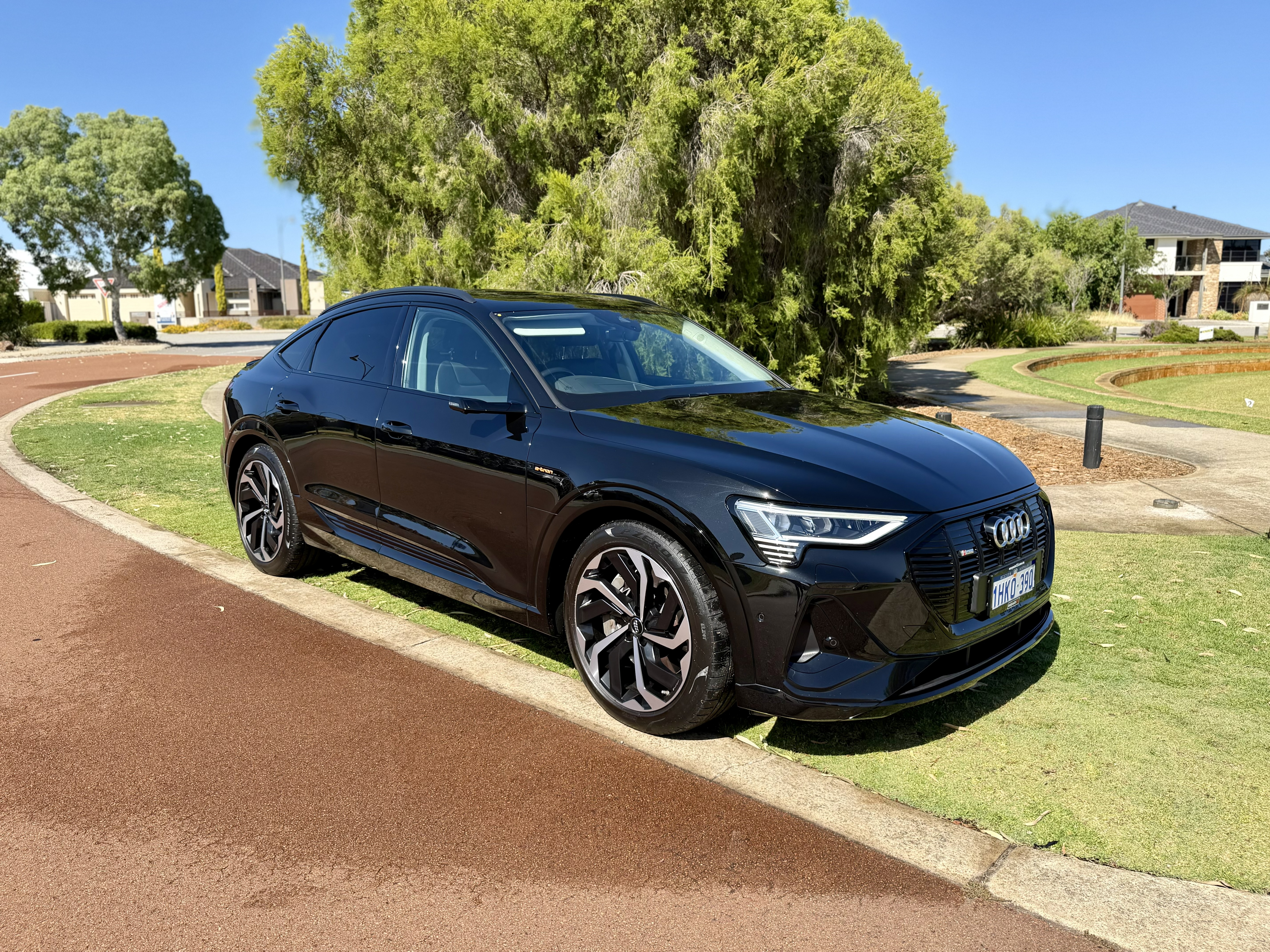 Lux VIP Charters Perth | Premium Chauffeur Services
